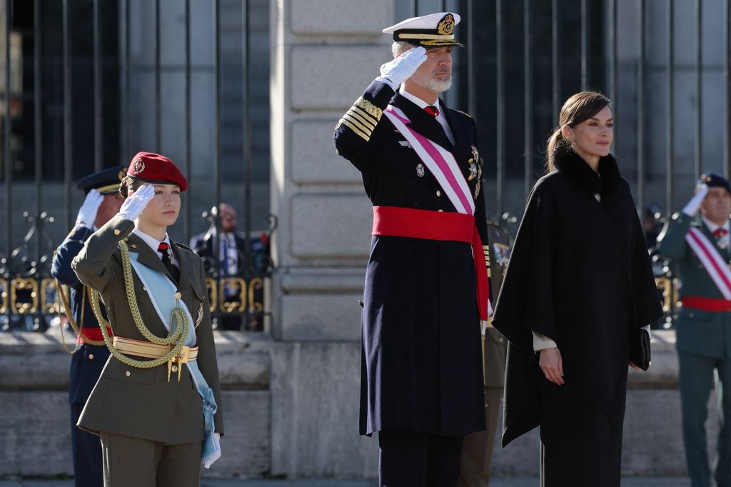Princess Leonor is so poised in military uniform for royal first ...