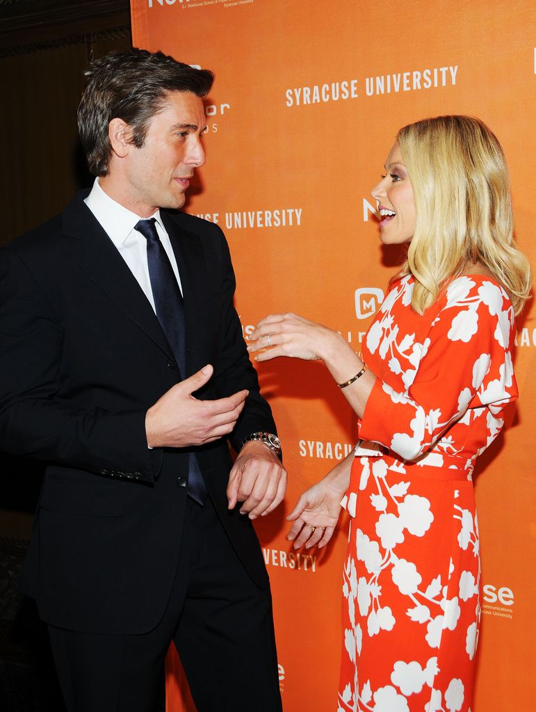 Did Kelly Ripa just reveal David Muir's vacation companion? All we know ...