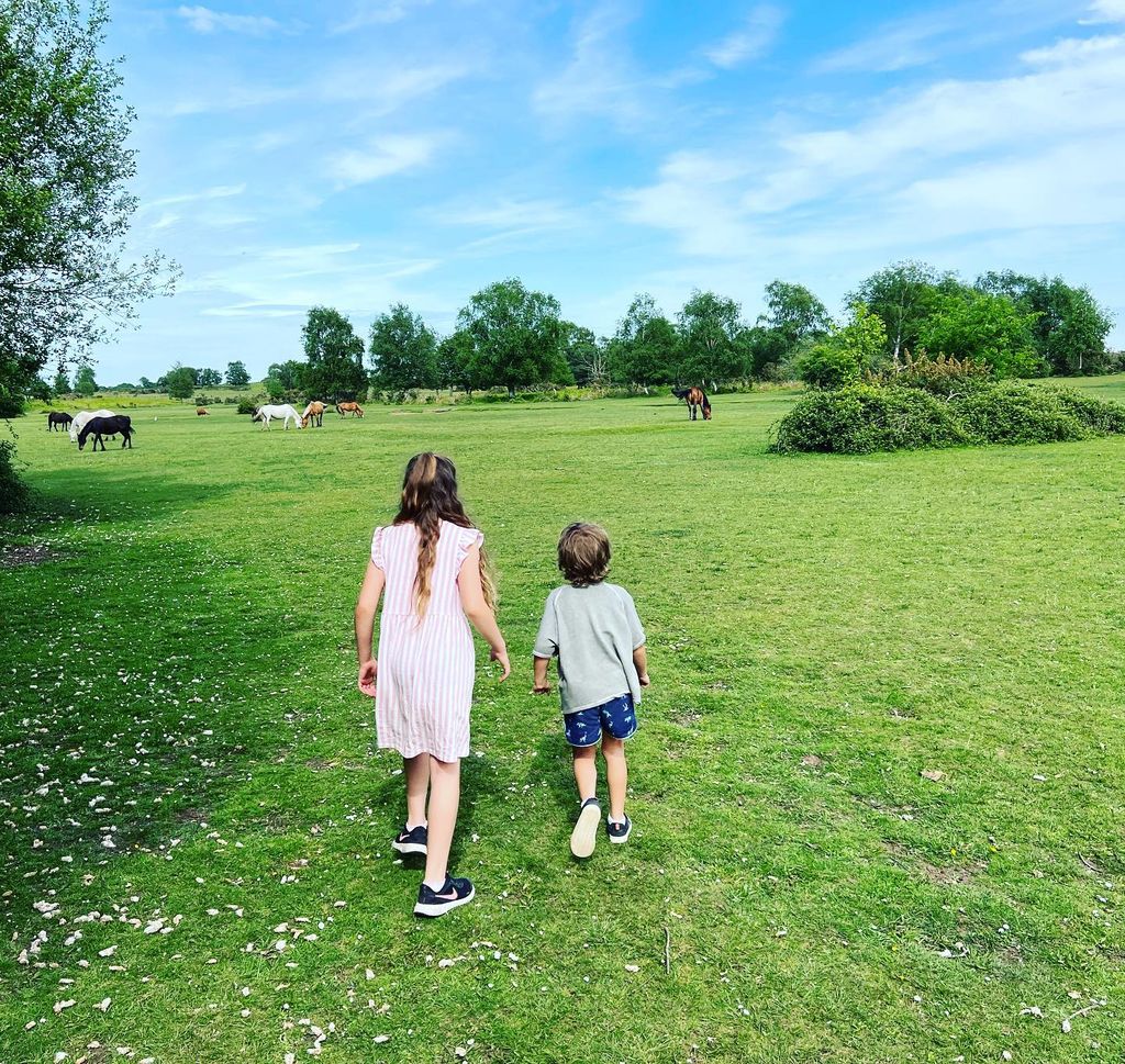 Emily Andre stuns fans with rare video of children Amelia and Theo for ...