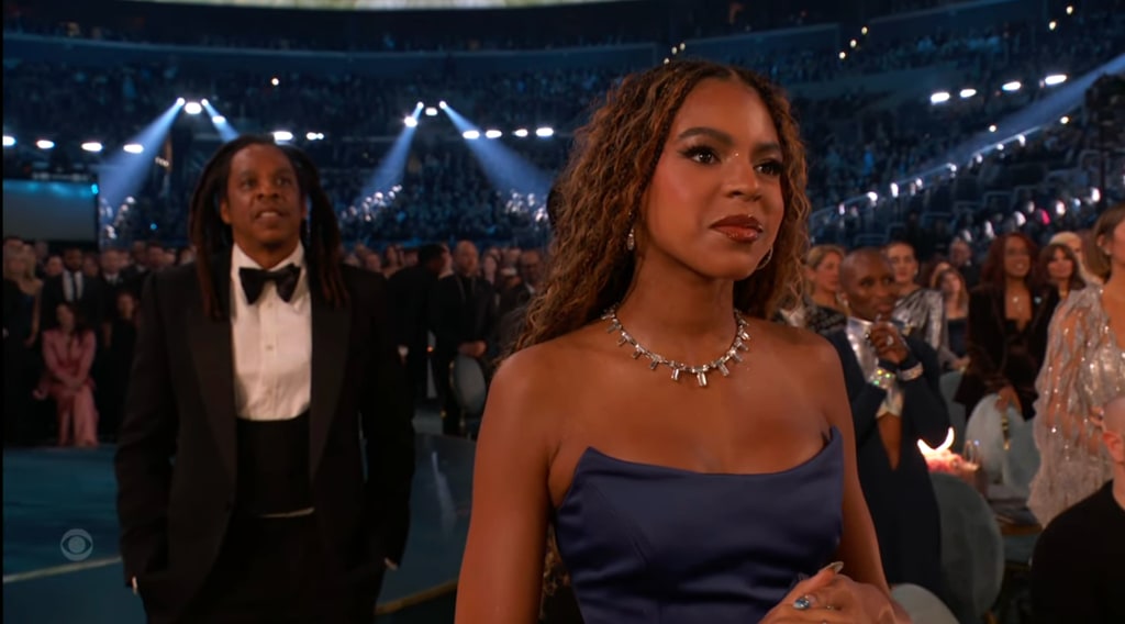 Emotional Beyoncé supported by 'beautiful family' Blue Ivy and Jay-Z ...