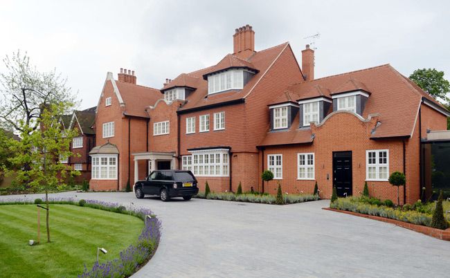 Jimmy Carr's mansion with son Rockefeller costs 11x average London home ...