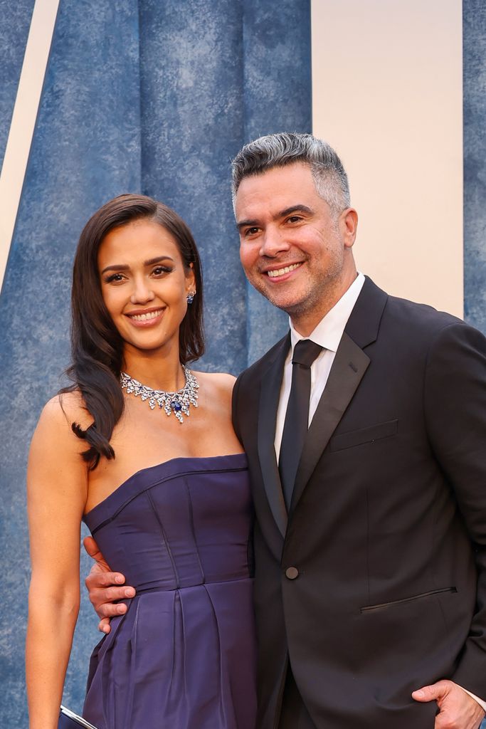 Jessica Alba celebrates milestone anniversary with husband Cash Warren ...
