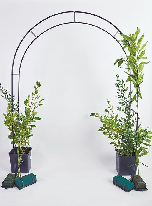 How to make your own stunning wedding flower archway – expert tips | HELLO!