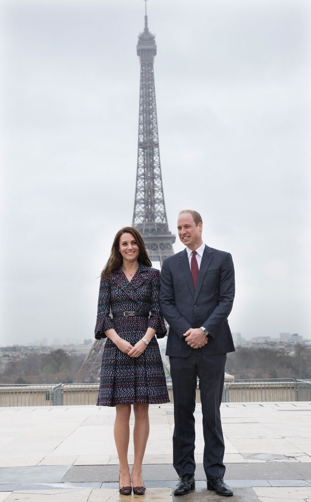 Kate Middleton, Princess Diana and more royals being cheesy tourists in ...