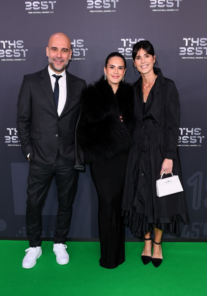 Pep Guardiola and wife's unusual living situation amid divorce ...