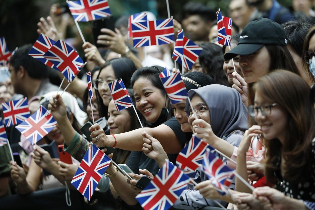 Best photos: Prince William arrives in Singapore for Earthshot where ...