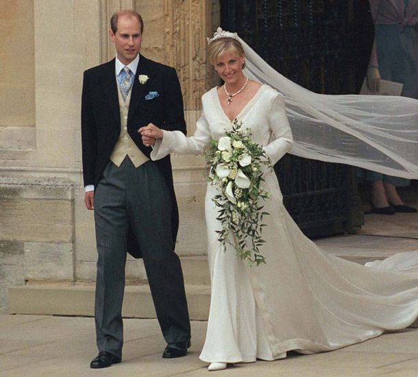 Prince Edward and Sophie, Countess of Wessex celebrate their wedding ...