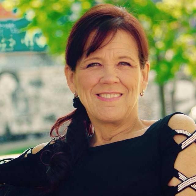 Jim Carrey's older sister Rita has died: 'Rita always had a loving soul ...