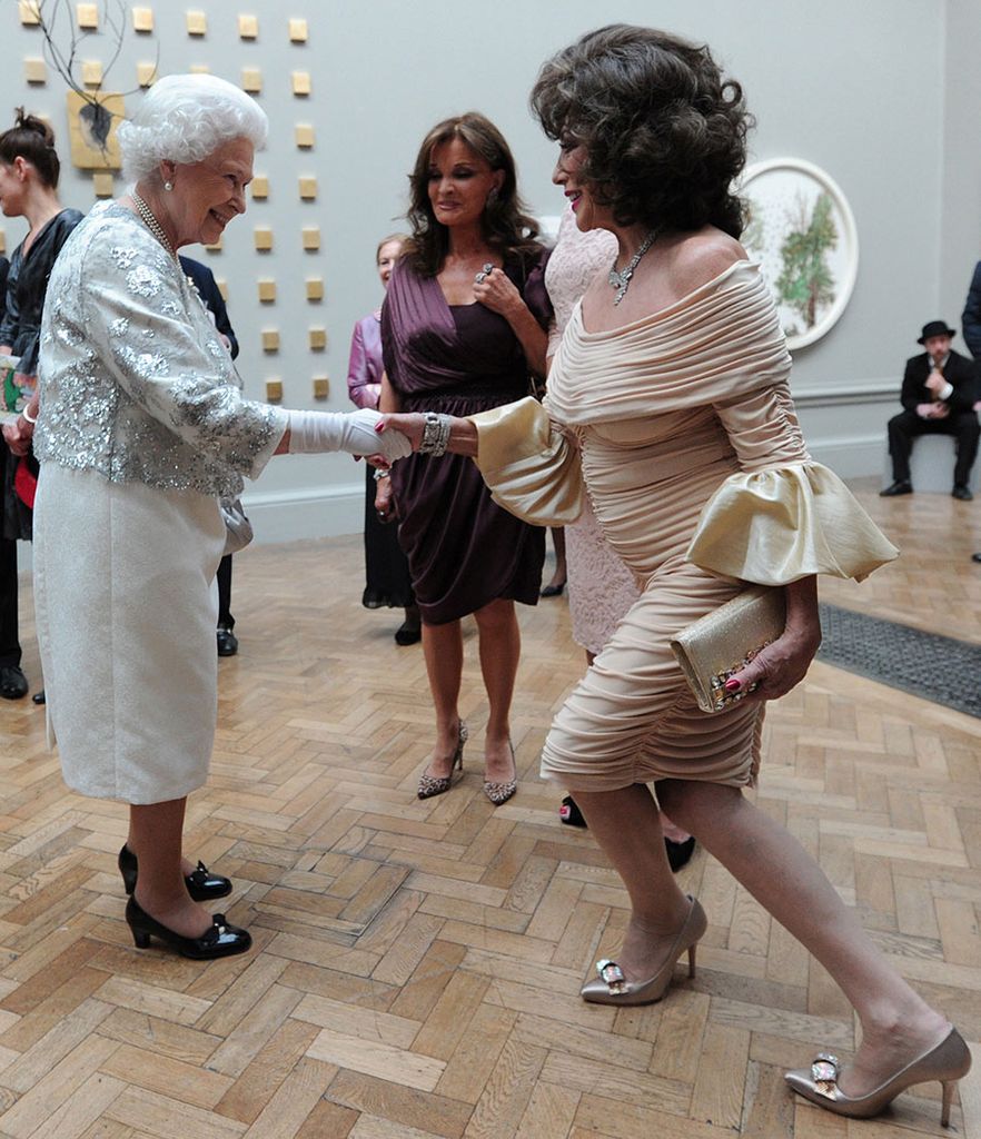 Royal curtsies! When celebrities from Kylie Minogue to Ellie Goulding ...