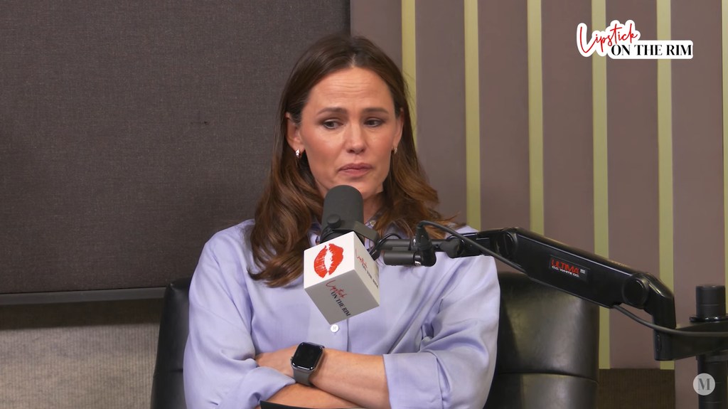 Jennifer Garner close to tears as she discusses grief after difficult ...