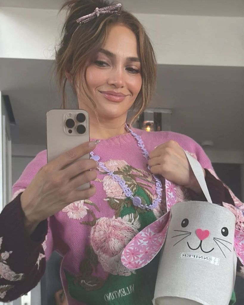 Jennifer Lopez shares rare photo of twins Max and Emme - see how they ...