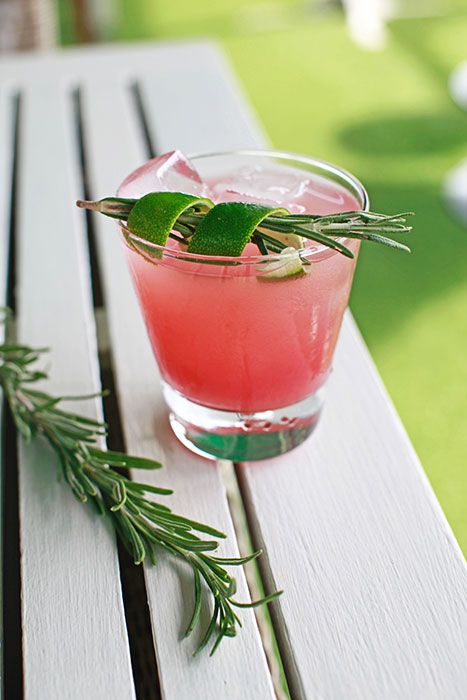 You've got to try this Flamingo Hula cocktail this weekend because it's ...