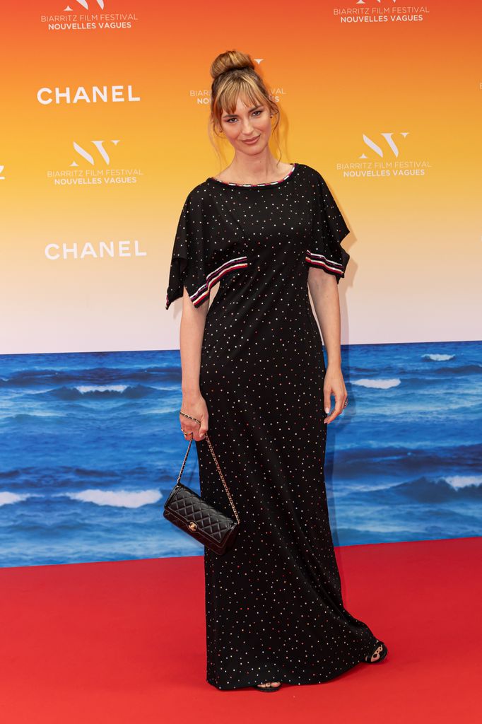 Who is Natalie Portman's new famous boyfriend who is no stranger to the ...