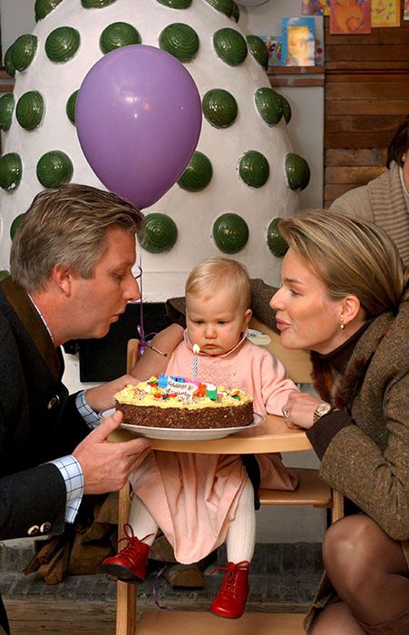 Royal babies celebrating 1st birthday: Meghan Markle's son Archie and ...