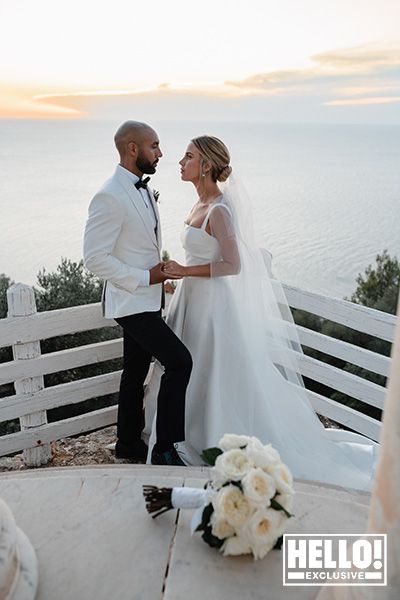 Exclusive: Alex Beresford and Imogen McKay marry at clifftop temple in ...