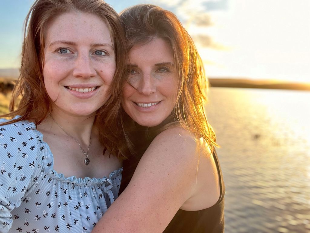 Amanda Owen sparks comments with sweet family 'hen party' photos | HELLO!