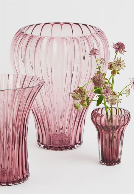 32 Best pink gifts for her: Unique & pretty pink gift ideas for women ...