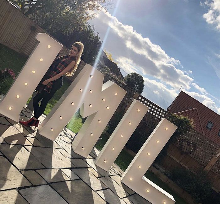 Mrs Hinch facts: From Mrs Hinch's baby name, previous job, her dog ...