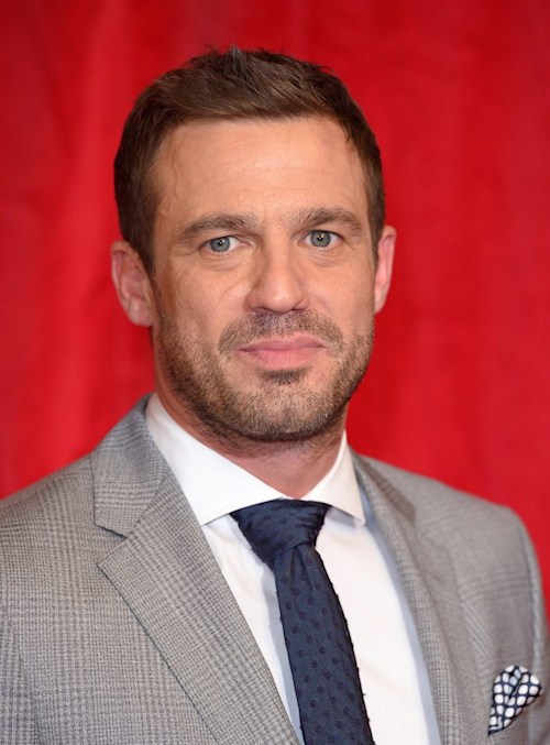 Jamie Lomas warns internet 'can be a very dangerous place' amid rise in ...