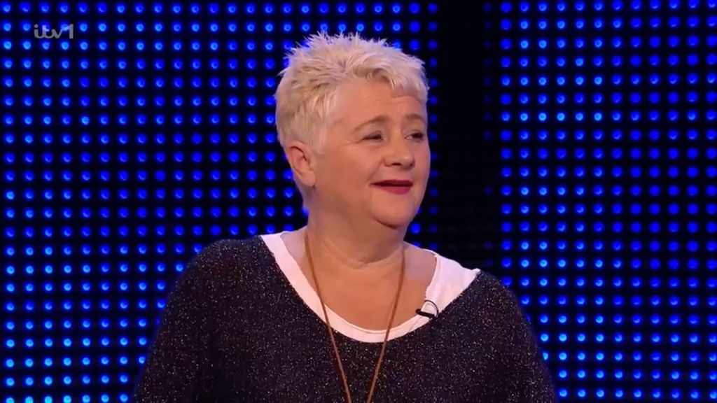 The Chase's Bradley Walsh takes a cheeky swipe at player for failing in ...