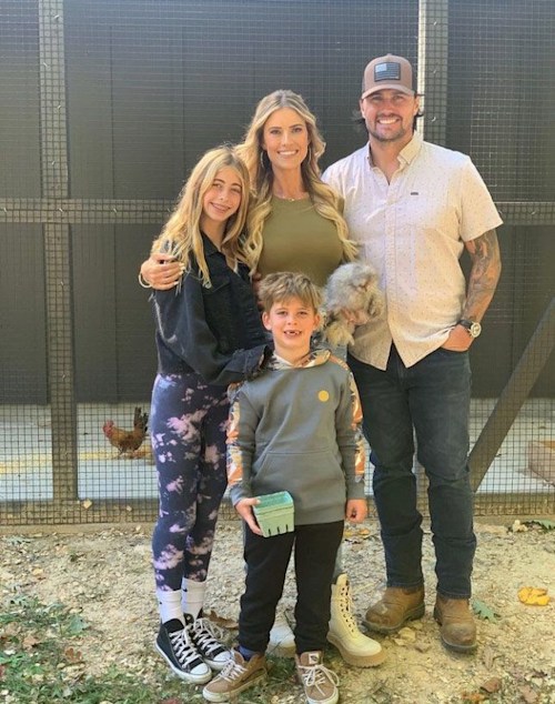 Christina Hall wows in jaw-dropping new bathrobe photo during glam ...