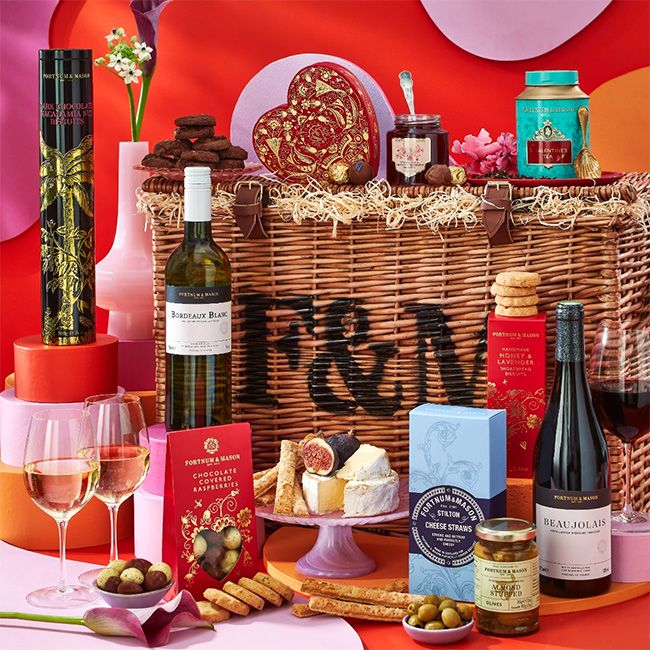 14 romantic meal kits for a cosy date night in | HELLO!