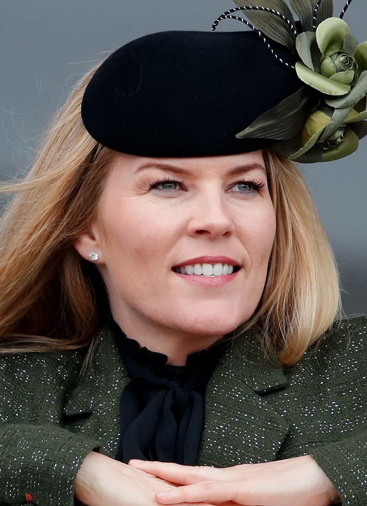 Why Peter Phillips missed Christmas Day reunion with his royal family ...