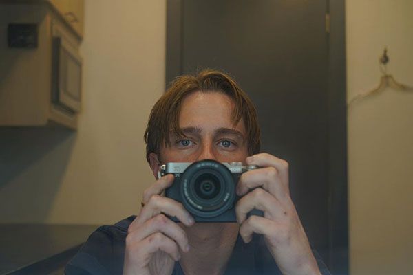 Outer Banks: see the Instagram accounts of Madelyn Cline, Chase Stokes ...