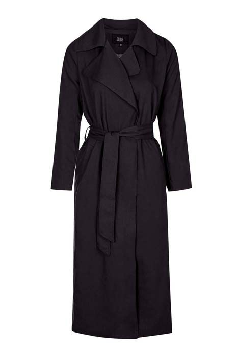 The best coats to suit your body shape | HELLO!