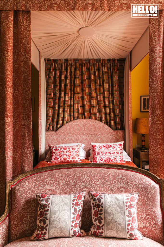 Lord Mountbatten's grandson Ashley Hicks' majestic Milan apartment with ...