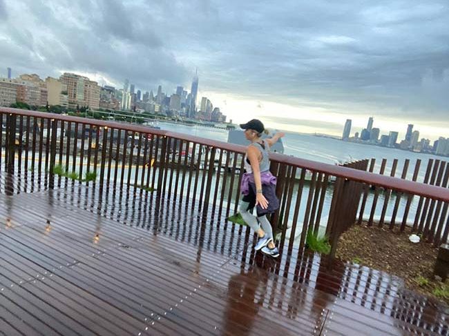 GMA's Amy Robach's daily diet: what she eats for breakfast, lunch and ...