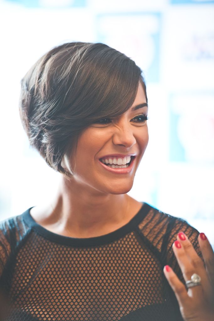 Frankie Bridge hair transformation: from pixie cut, to bleach blonde to ...