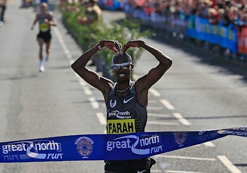 Mo Farah shares his tips for running a 10K – and reveals he finds ...