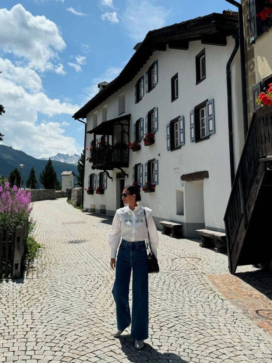 We’re coveting Alessandra de Osma of Hanover's Haute mountain holiday ...