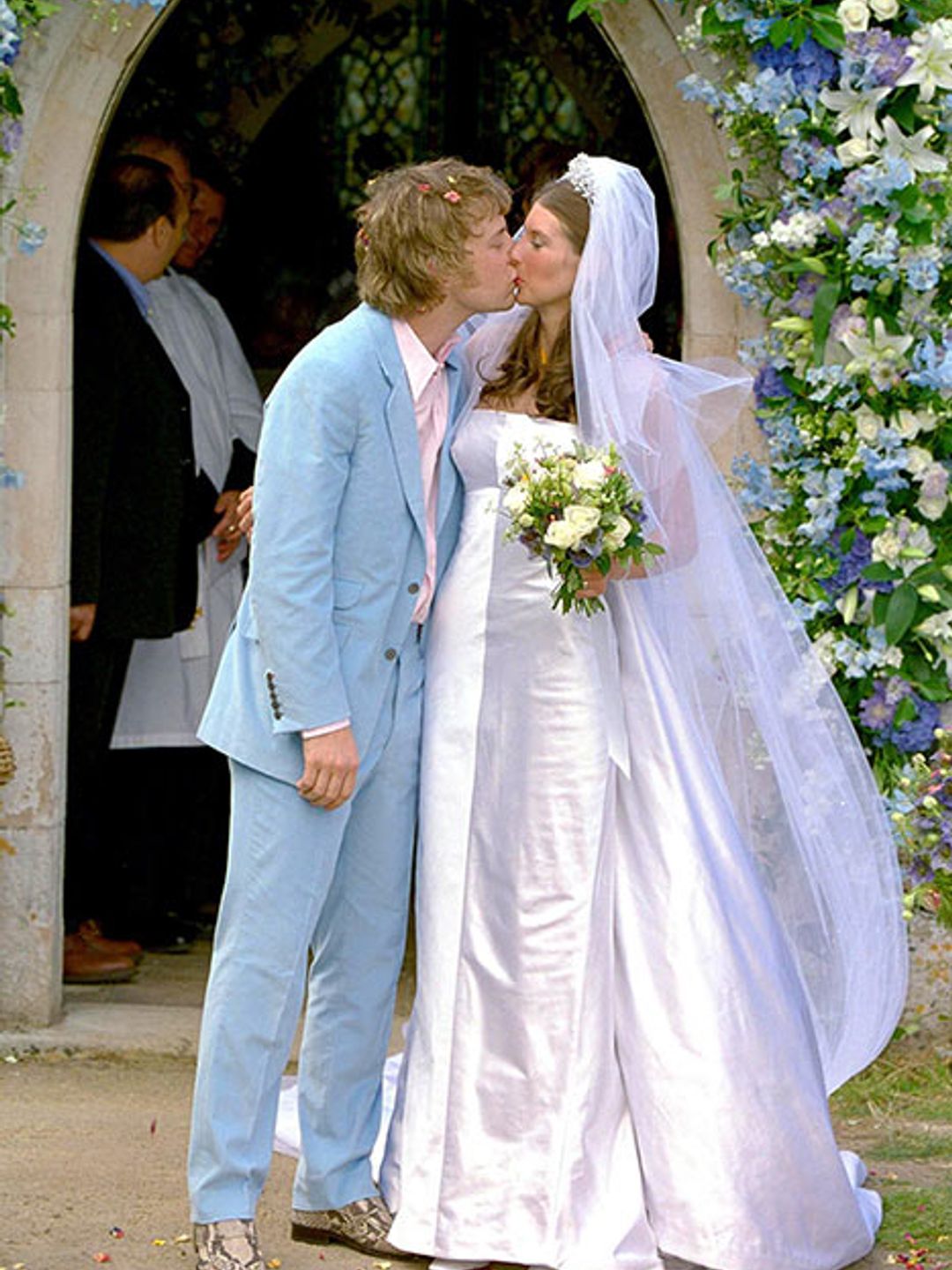 Jamie Oliver's wife Jools' beach babe third wedding dress was most ...