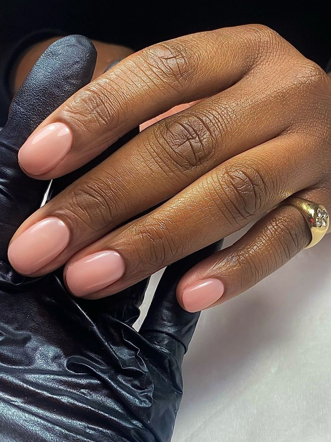30 neutral nail designs that go with absolutely everything: from deep ...