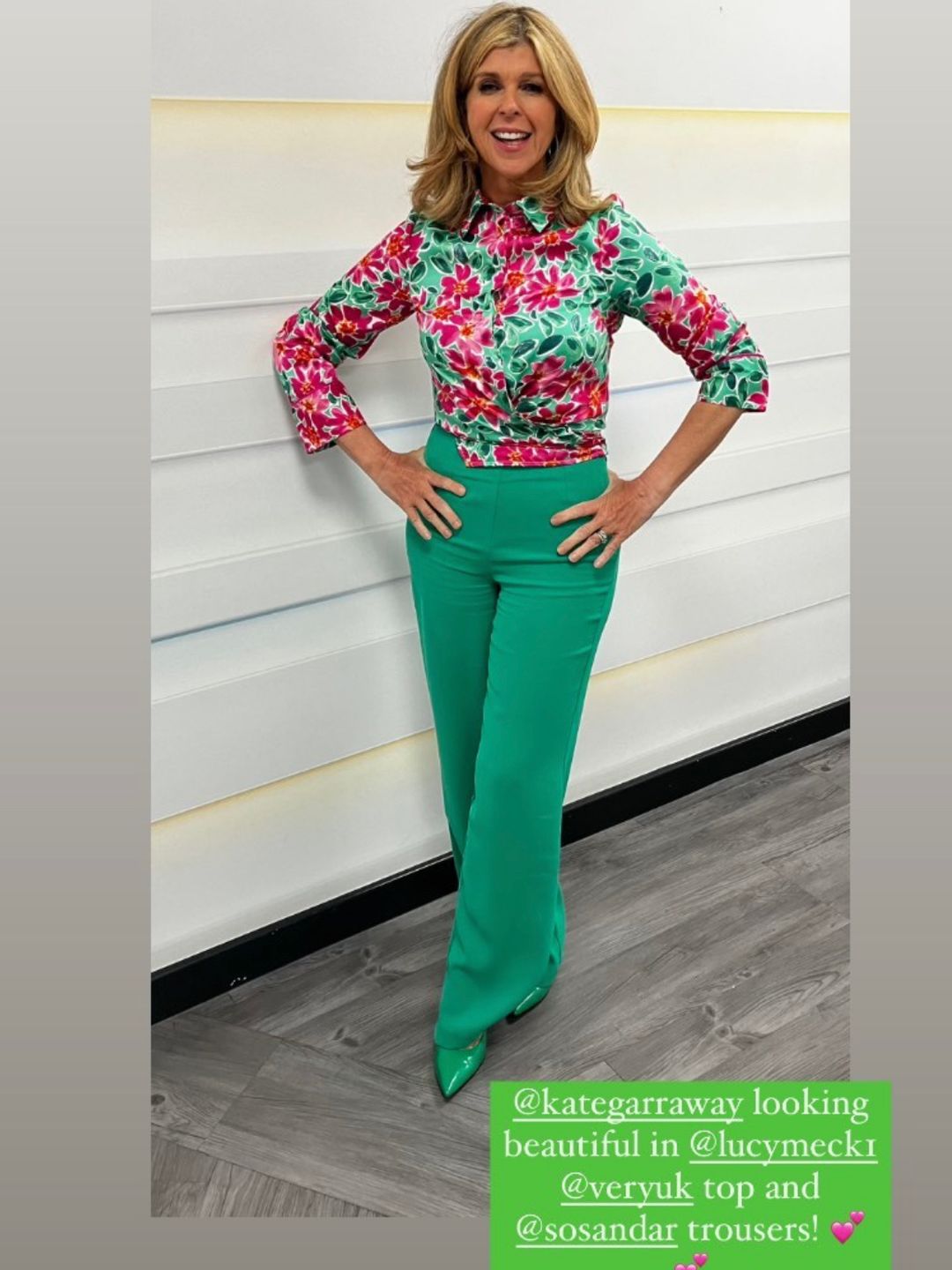 Kate Garraway stuns in the most figure-flattering fitted trousers and ...