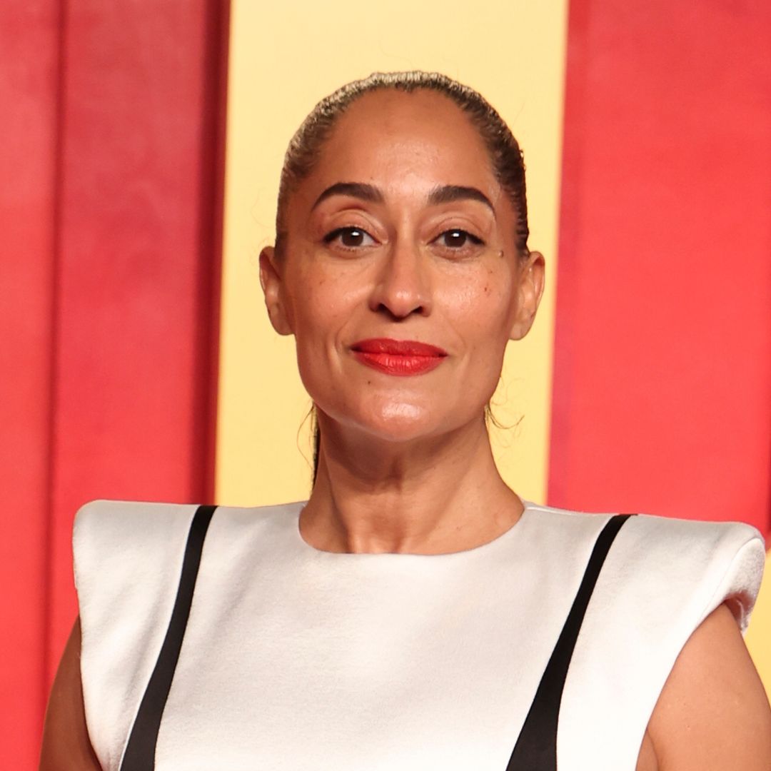 Black-ish star Tracee Ellis Ross displays bare legs in daring shorts in ...