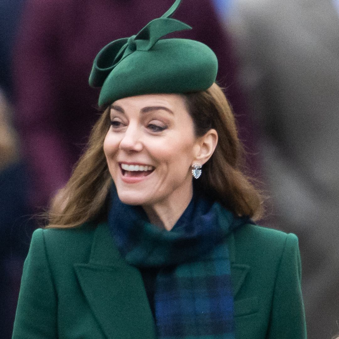 Prince William and Kate Middleton's 'fish finger' bed sleeping ...