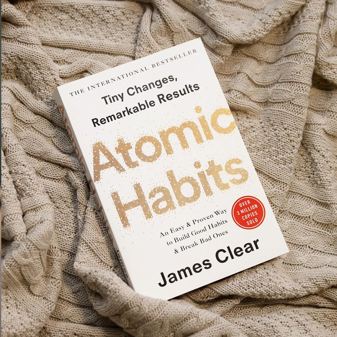 11 best sobriety books to help you give up drinking | HELLO!