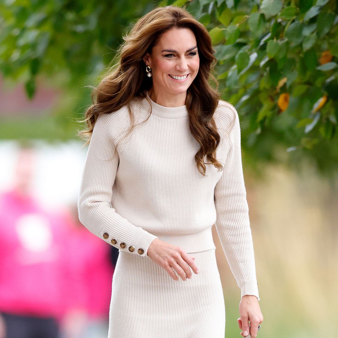 Kate Middleton surprises viewers with unseen photos of The Queen | HELLO!