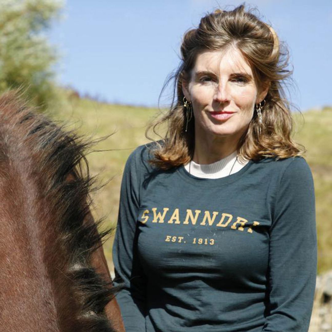 Amanda Owen returns to social media with rare family photo – and fans ...