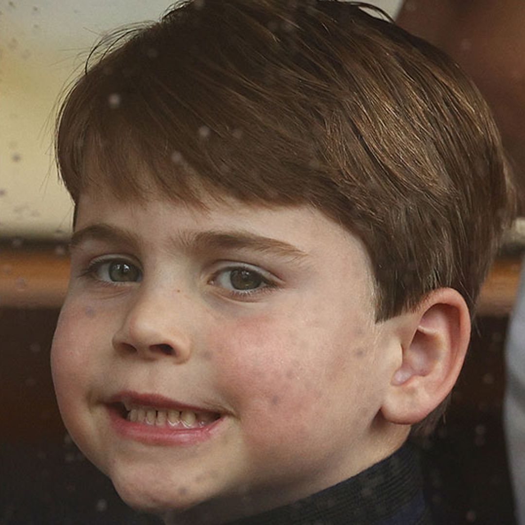 Prince William is the spitting image of Prince Louis in unearthed photo ...