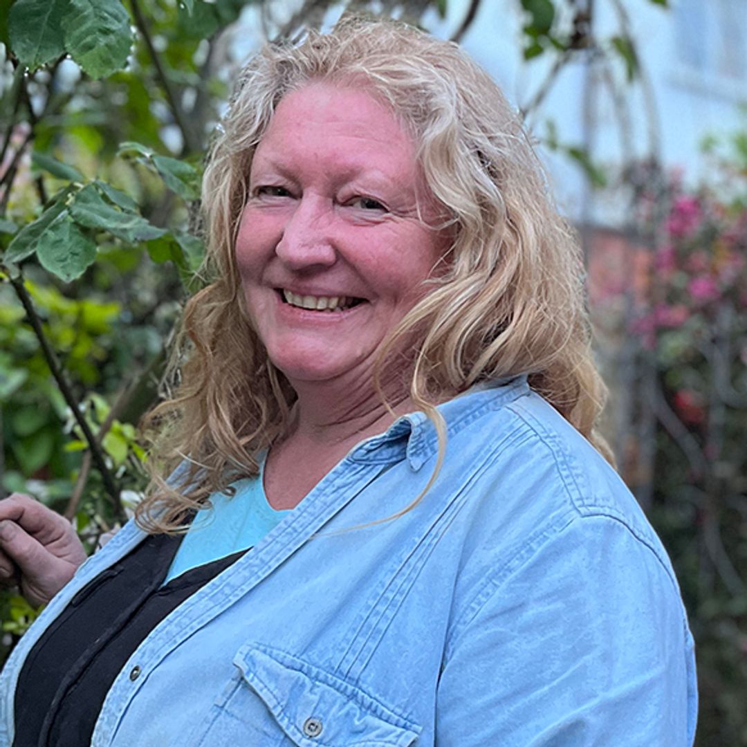 Garden Rescue star Charlie Dimmock looks so different in throwback ...
