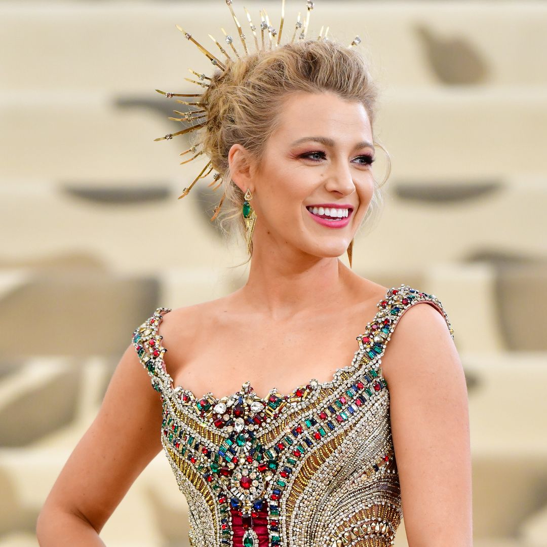 Blake Lively's epic walk-in wardrobe in $5.7million home belongs in ...