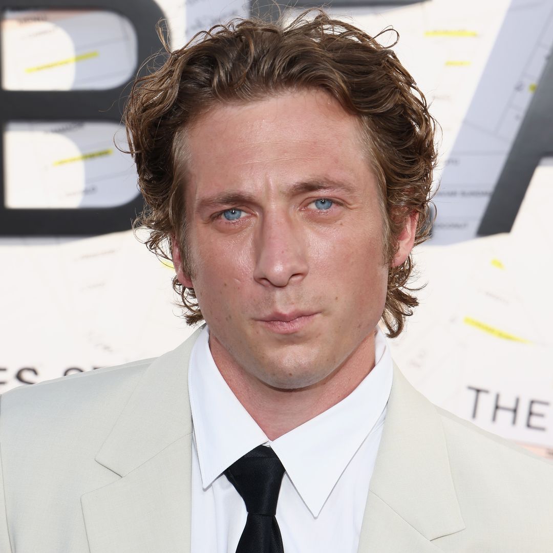 News - Latest Breaking News & Current Affairs | HELLO!