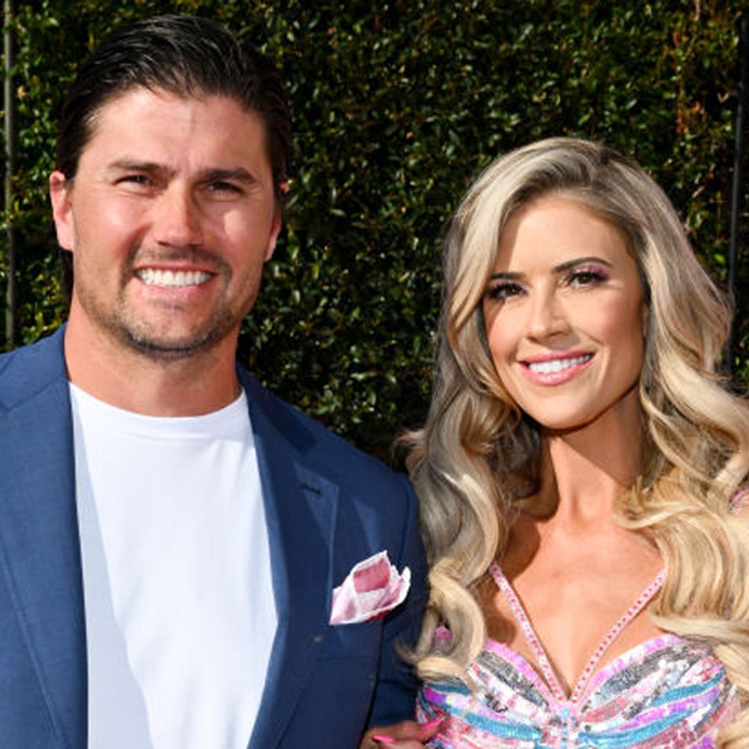 Christina Hall wows in jaw-dropping new bathrobe photo during glam ...