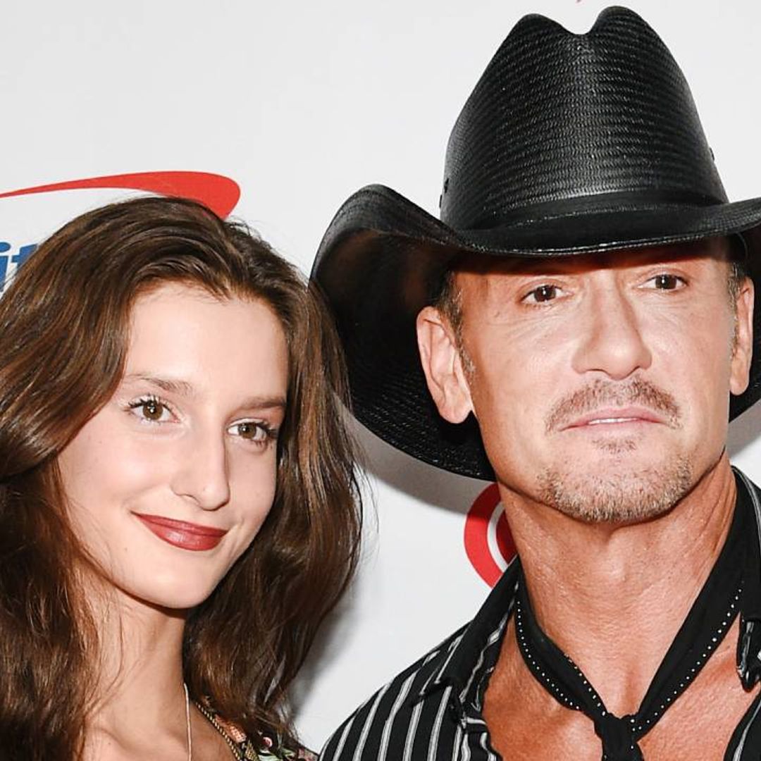 Tim McGraw's model daughter Audrey looks phenomenal in tiny bodysuit in ...