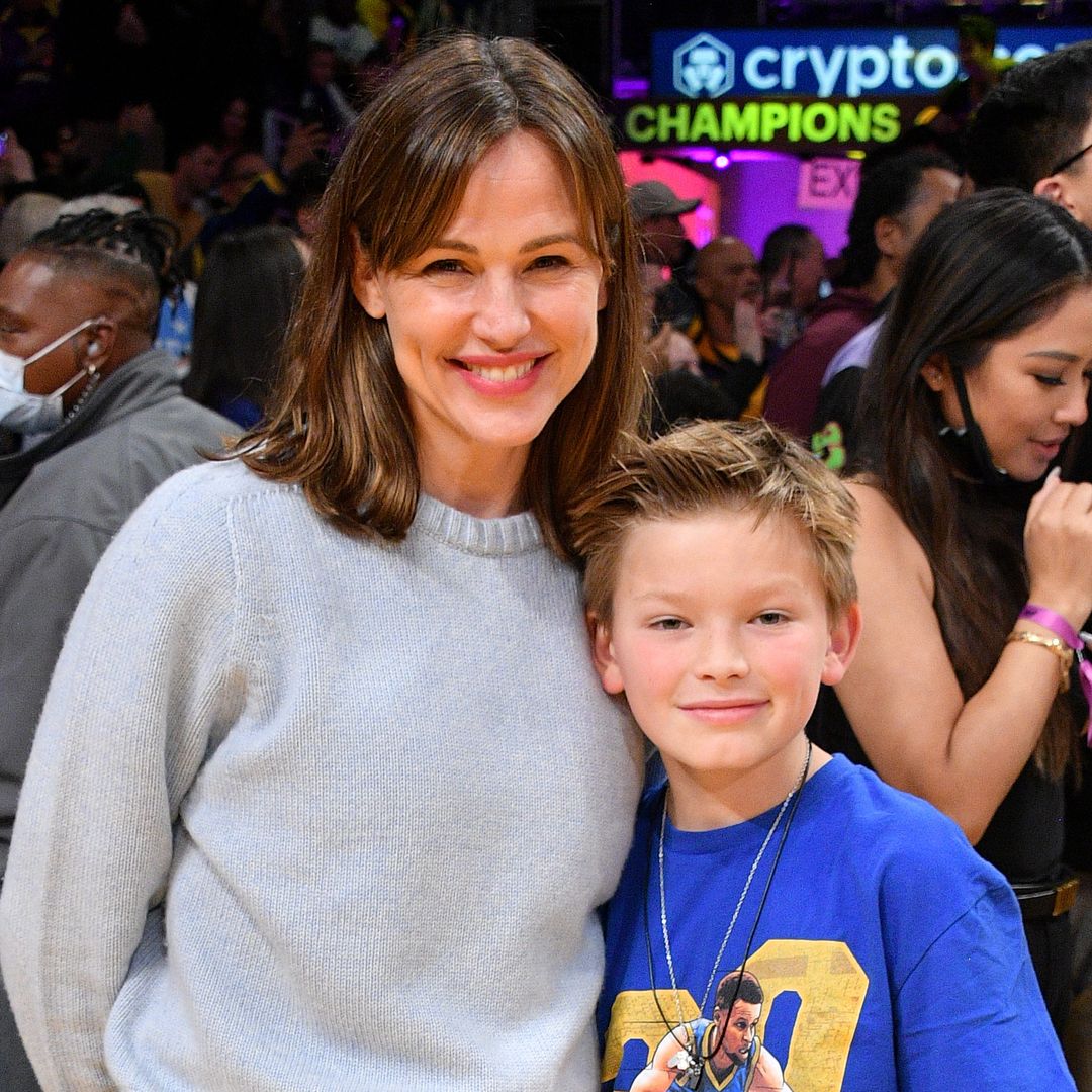 Jennifer Garner impresses fans as she undertakes daring challenge ahead ...