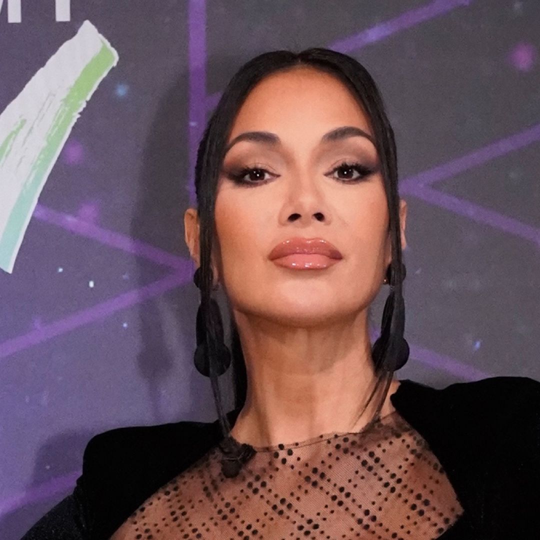 Nicole Scherzinger turns up the heat in leather leggings for romantic ...